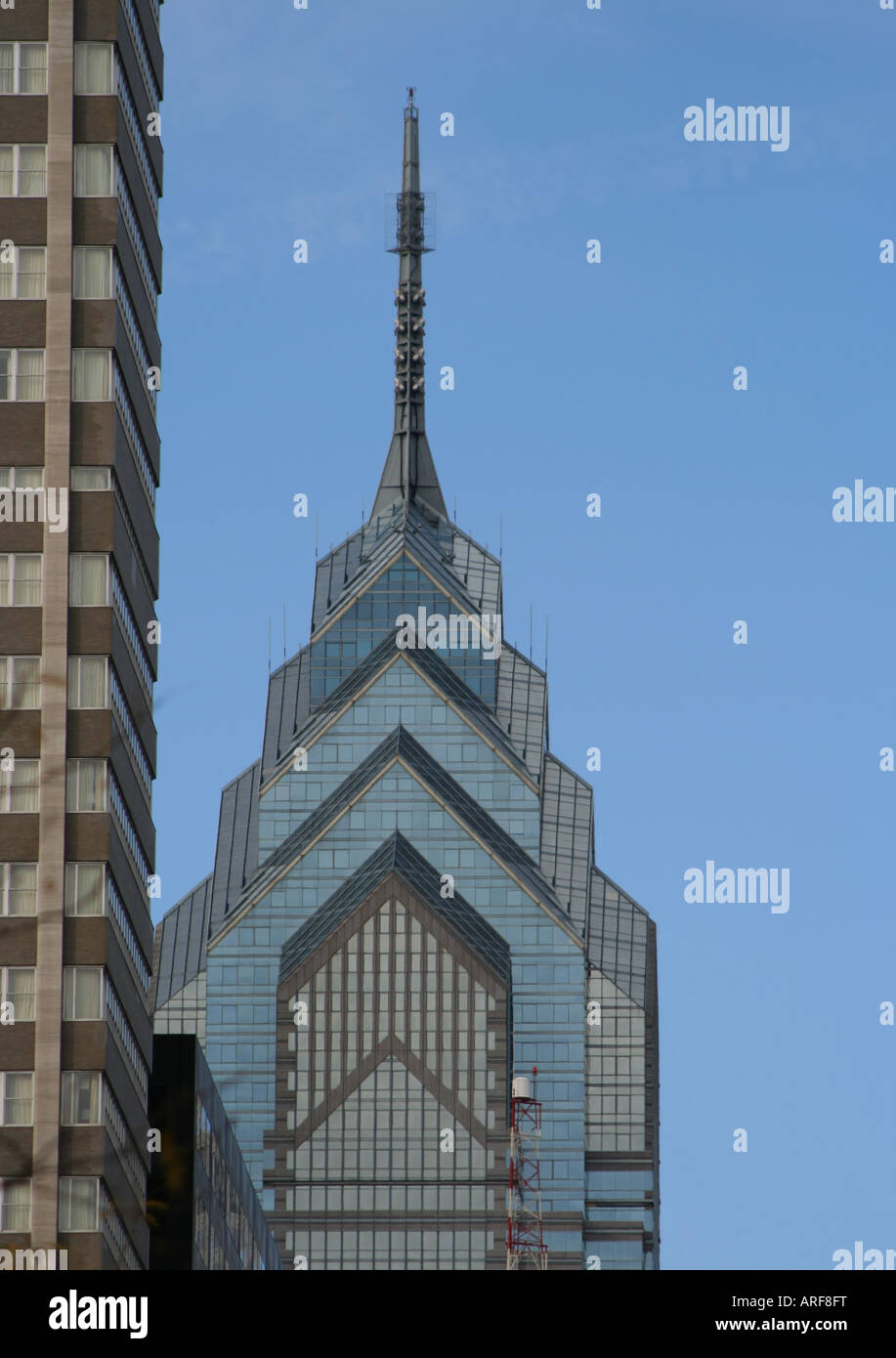 One Liberty Place Philadelphia skyline viewed from street November 2007 ...