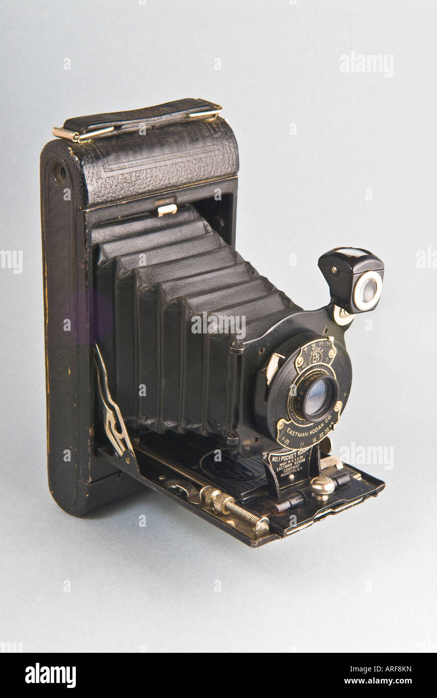 Antique folding Eastman Kodak No. 1 Pocket film Camera Stock Photo - Alamy