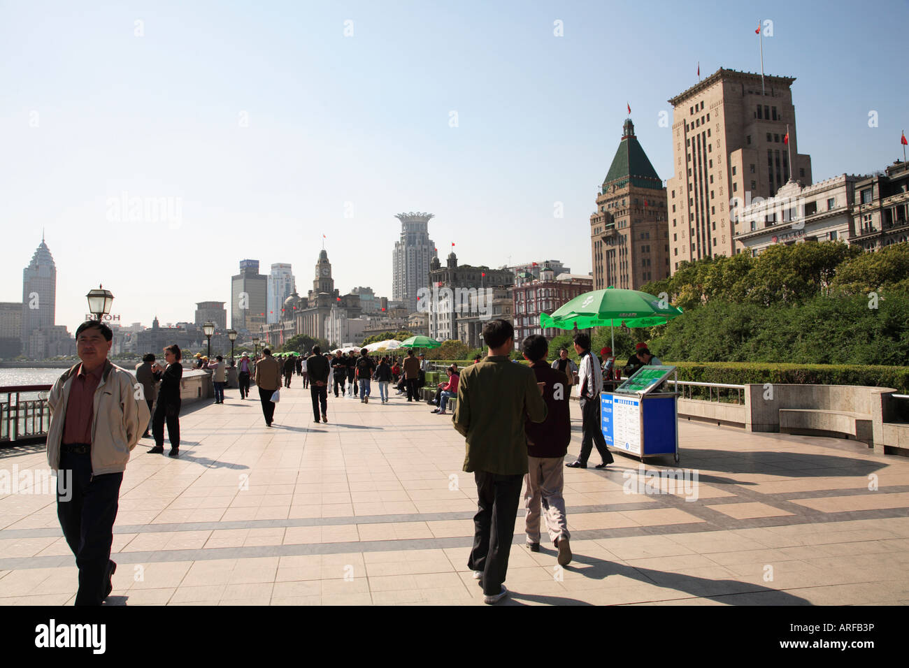 Early morning The Bund promenade Shanghai China Stock Photo - Alamy