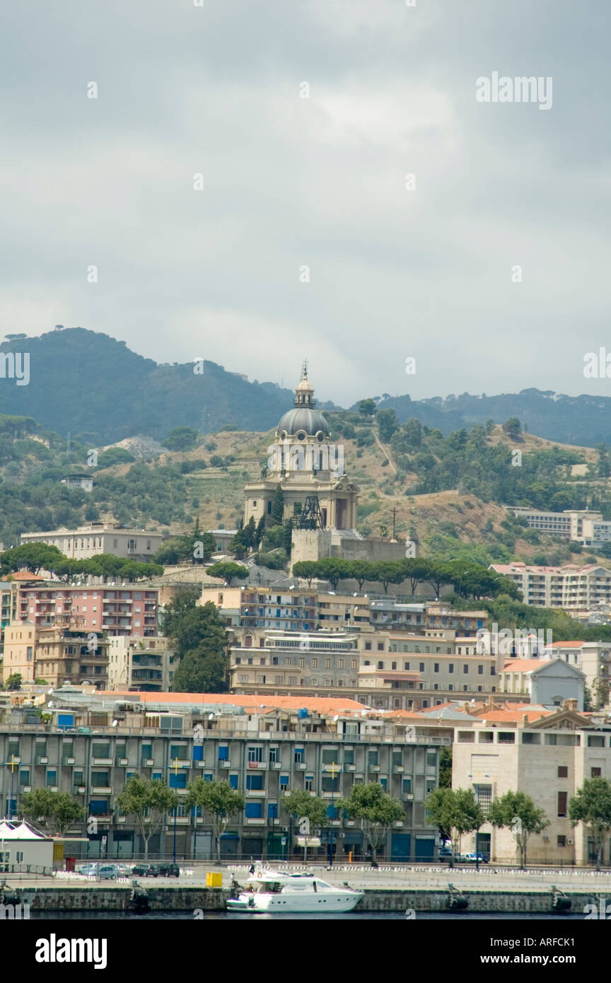Sicily messina town centre hi-res stock photography and images - Alamy