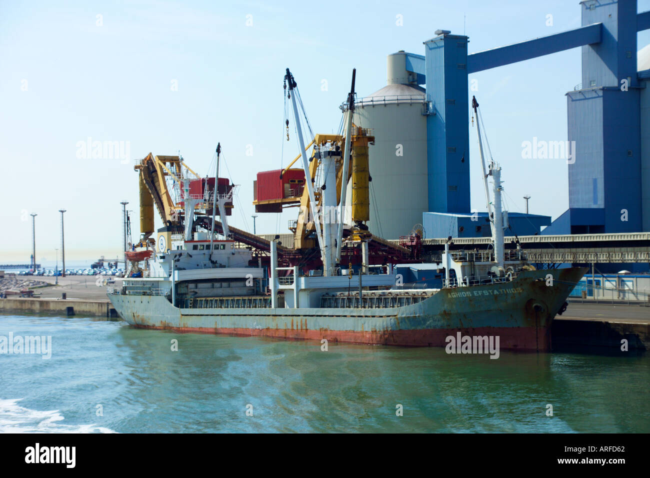 Calais docks hi-res stock photography and images - Alamy