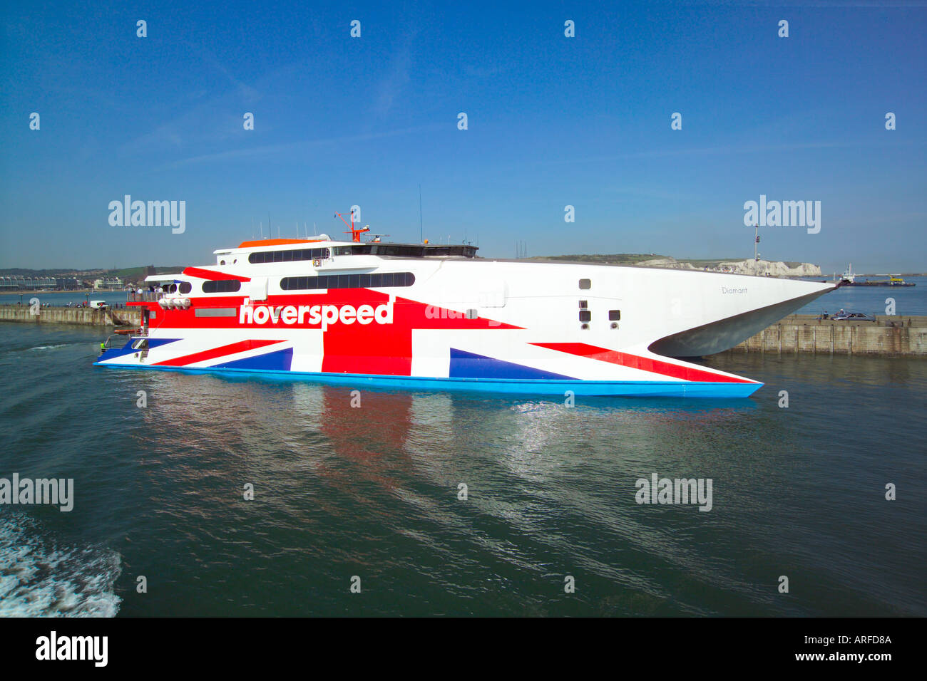 cross channel hovercraft Stock Photo - Alamy
