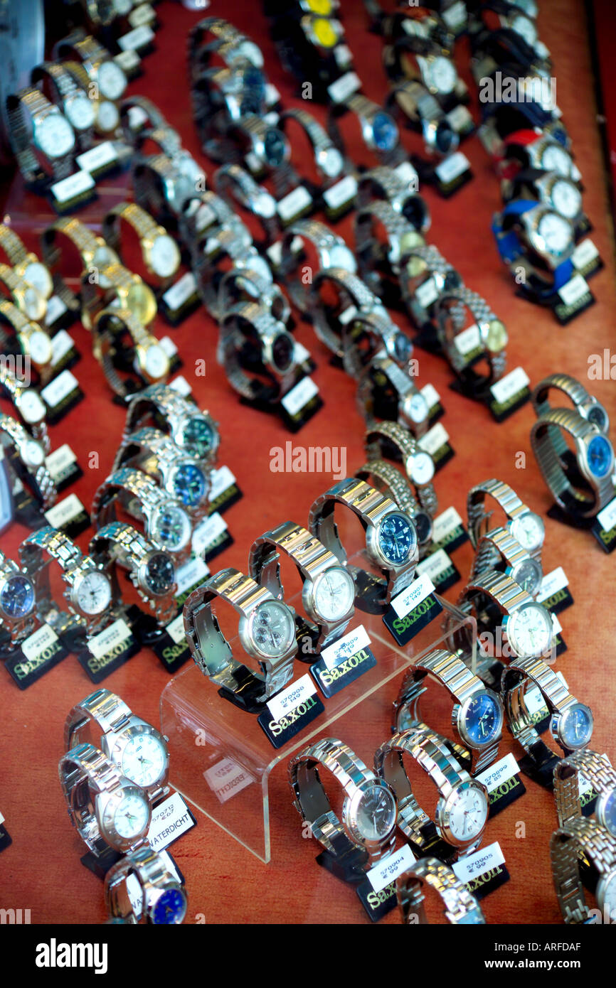 Watches display hi-res stock photography and images - Alamy