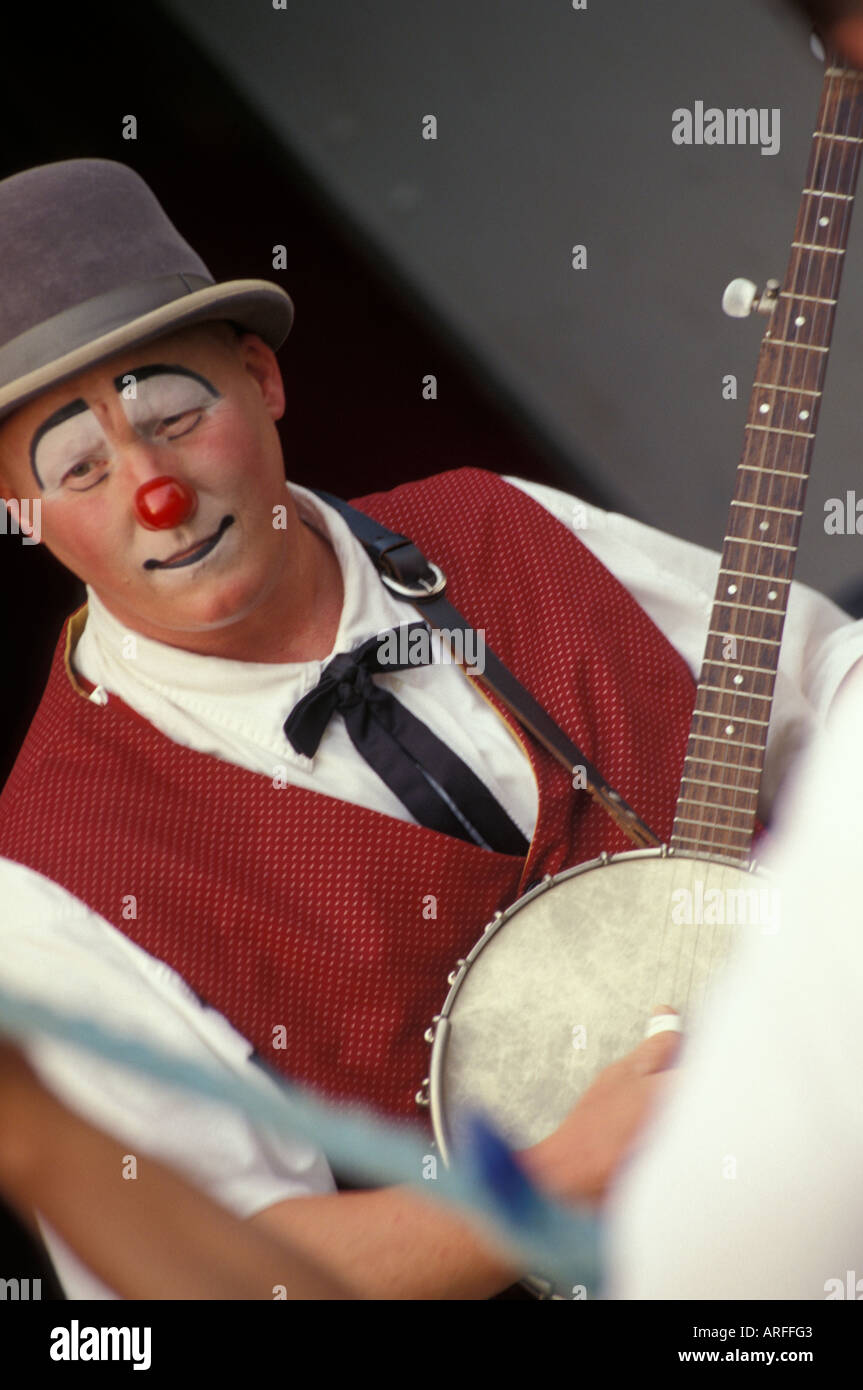 Kelly Miller Circus USA America American clown with banjo Stock Photo ...