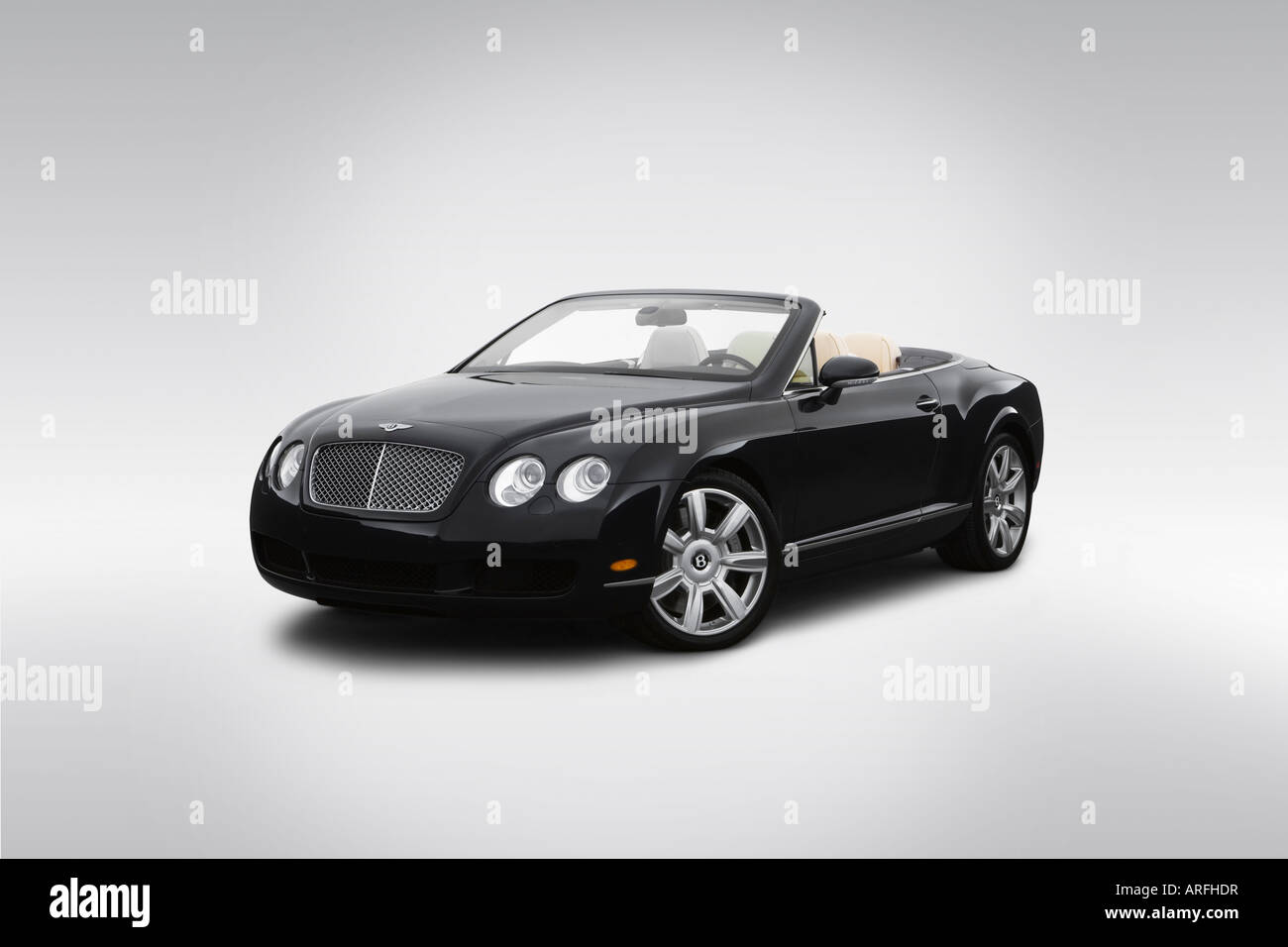 Bentley continental front angle view hi-res stock photography and ...
