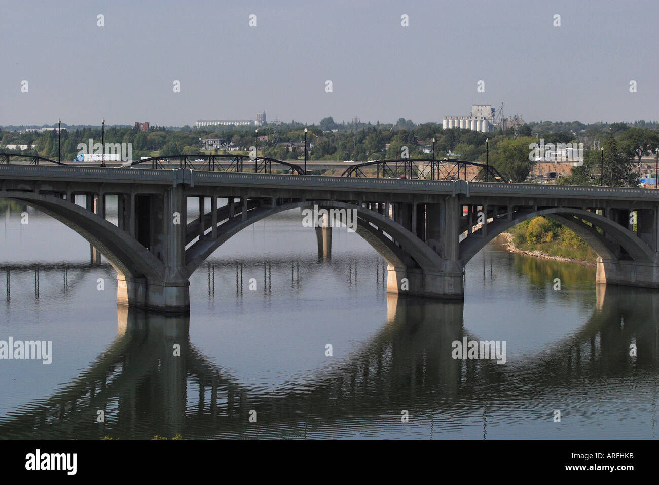 Scenic water bridge hi-res stock photography and images - Alamy