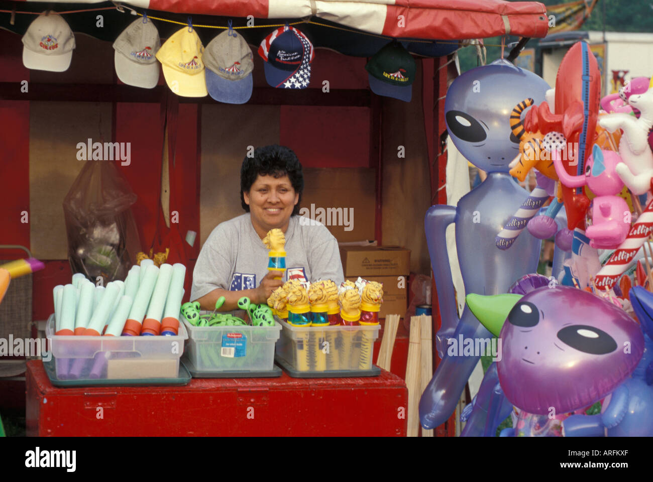 Kelly Miller Circus USA America American souvenier candy butcher on ...