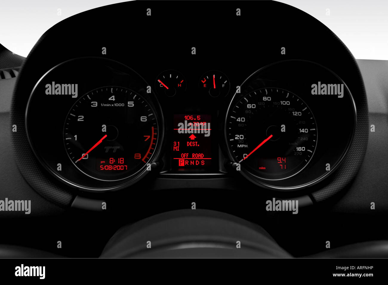 2008 Audi TT 2.0T in Black - Speedometer/tachometer Stock Photo - Alamy