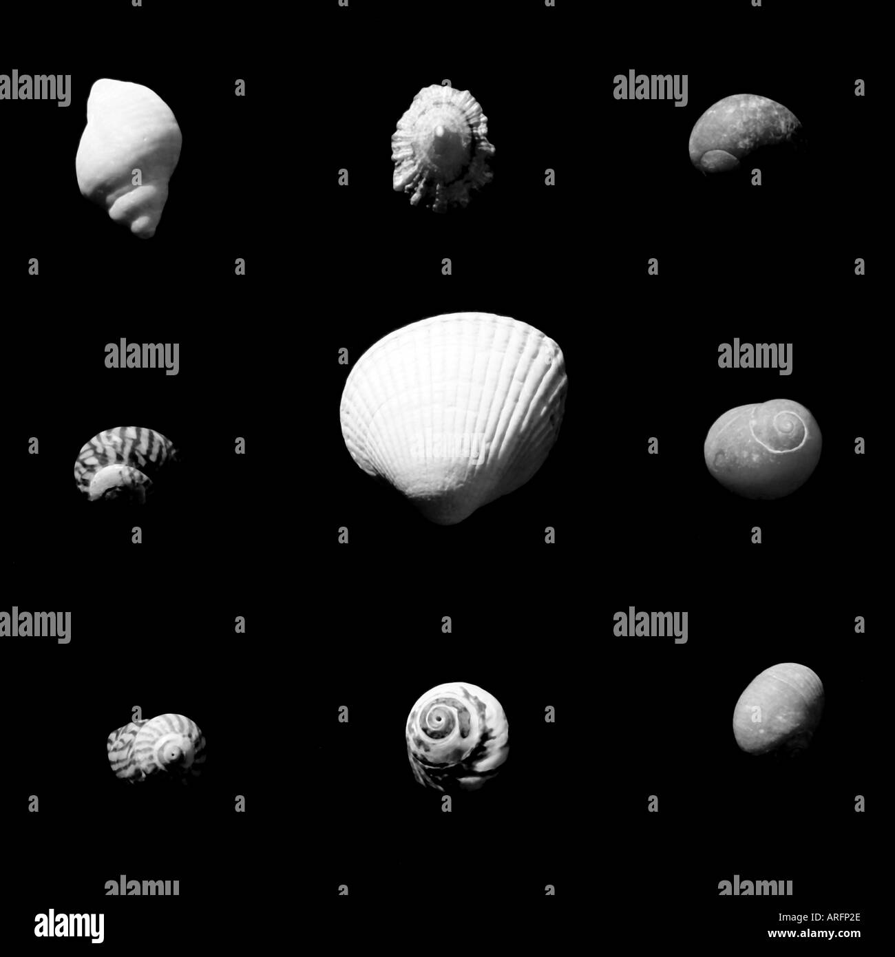 Repeated pattern art hi-res stock photography and images - Alamy