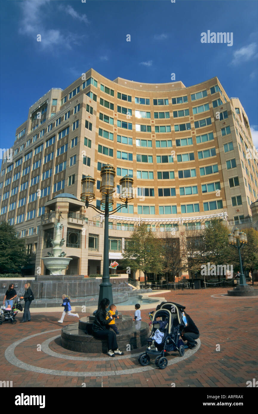 Reston virginia buildings hi-res stock photography and images - Alamy