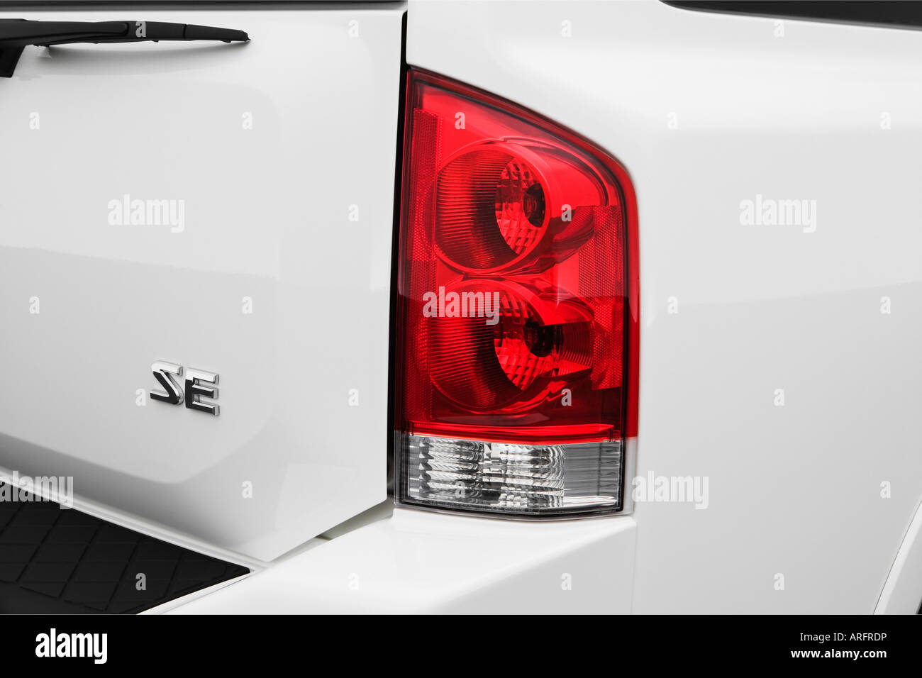 Nissan armada hi-res stock photography and images - Alamy