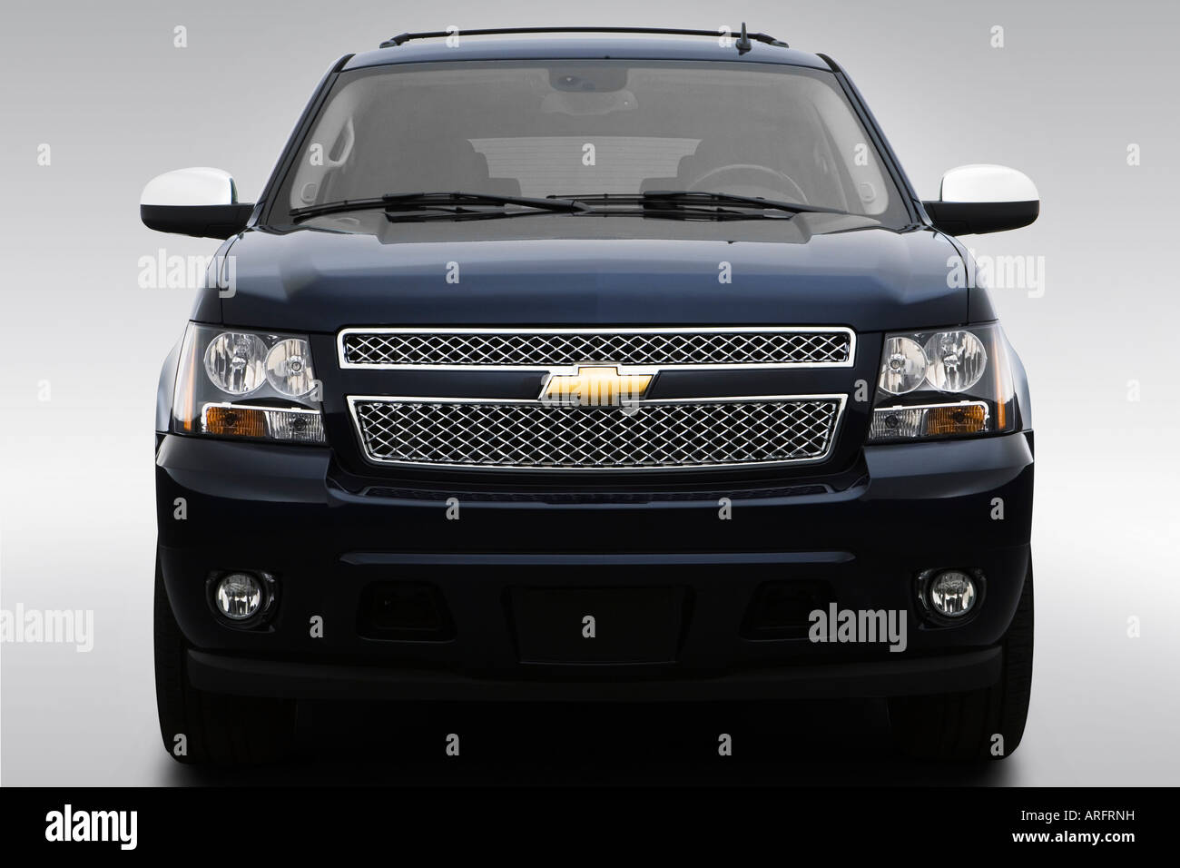 Chevrolet tahoe door hi-res stock photography and images - Alamy