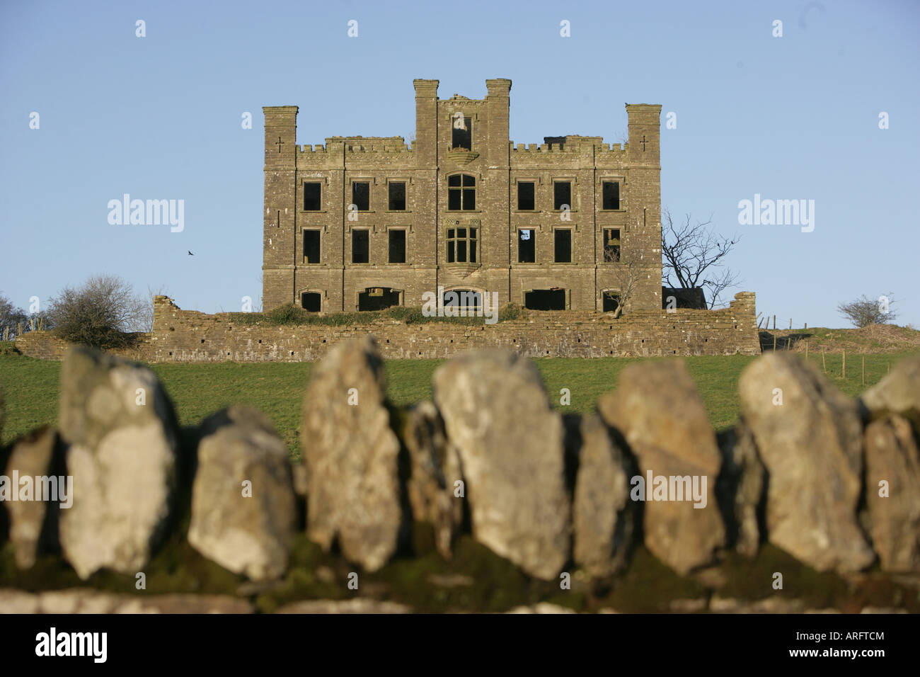 Tyrone house hi-res stock photography and images - Alamy
