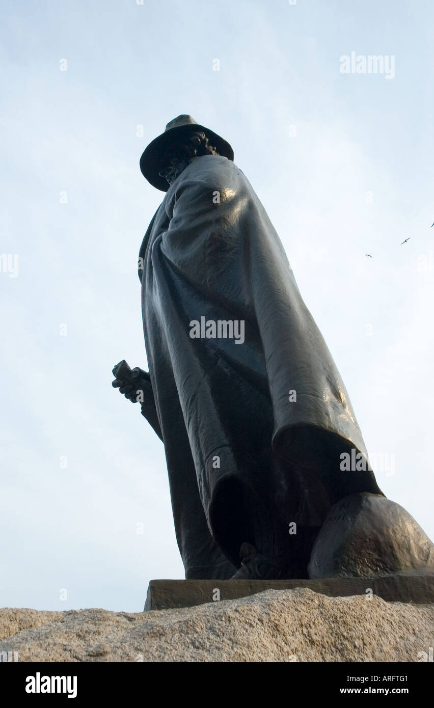 the Henry Kitson statue of Salem's founder the puritan Roger Conant ...