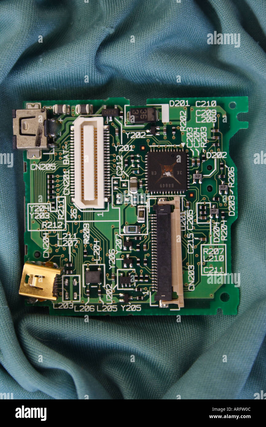 Silicon chip circuitboard hi-res stock photography and images - Alamy