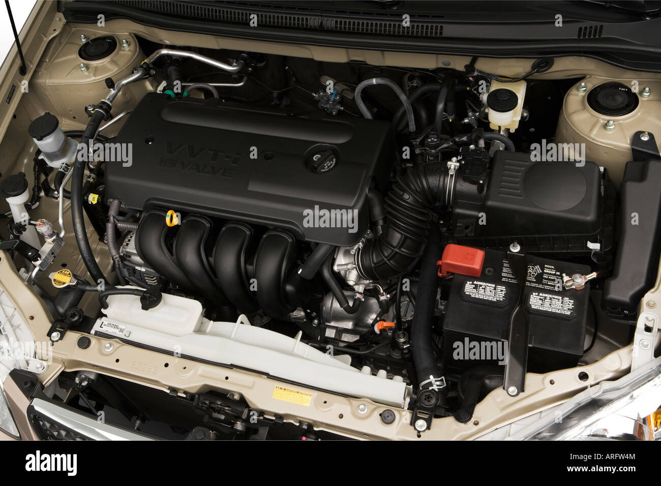 2008 Toyota Corolla LE in Beige - Engine Stock Photo - Alamy