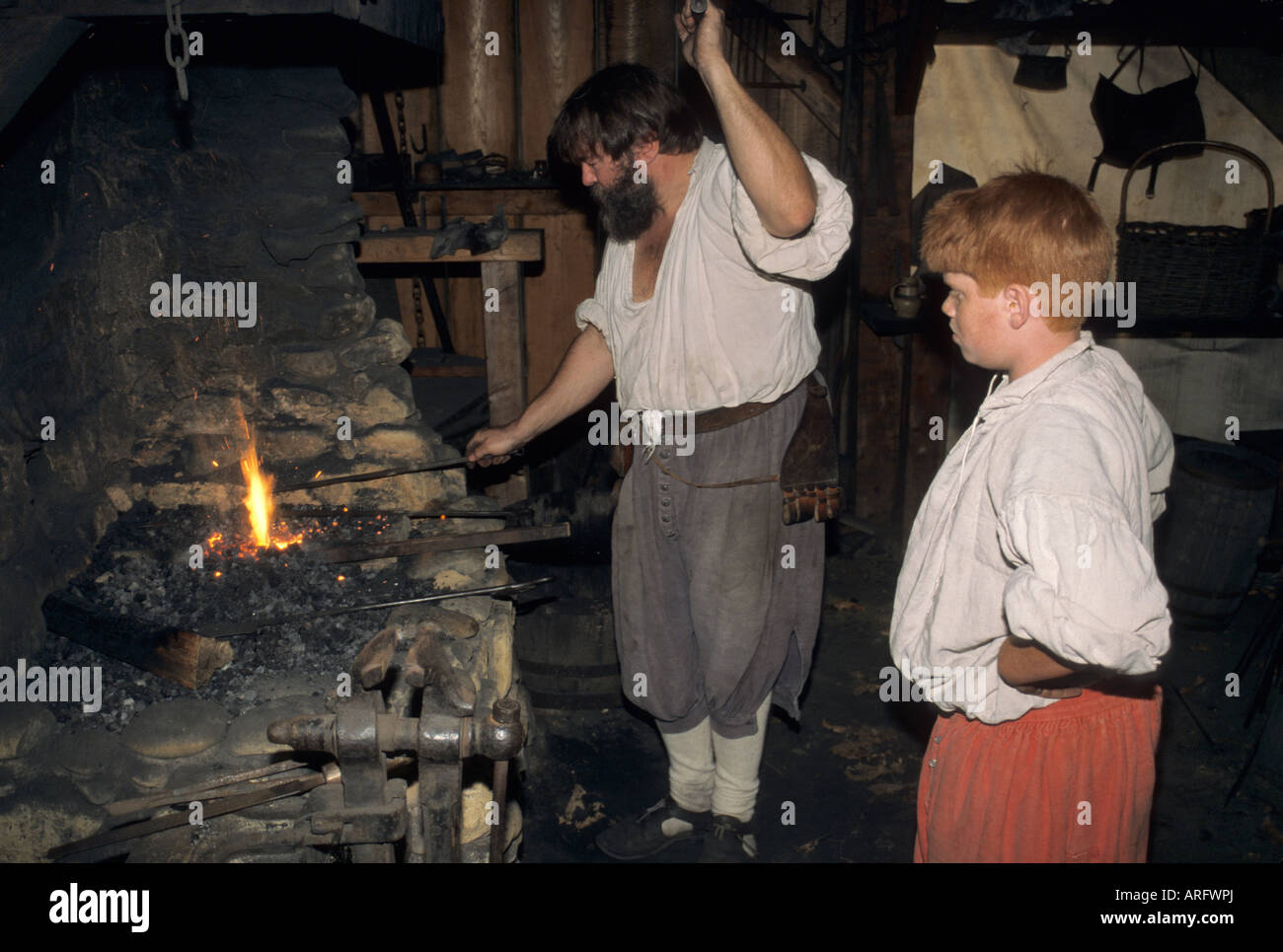 Settlers jamestown hi-res stock photography and images - Alamy