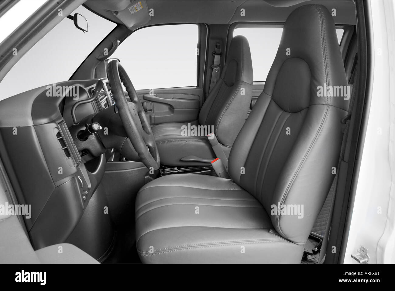 Chevrolet express van hi-res stock photography and images - Alamy