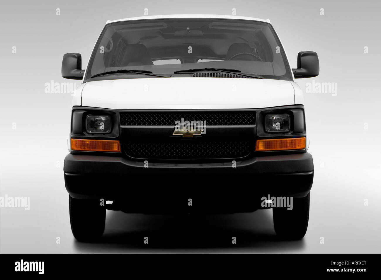 2007 Chevrolet Express 3500 LT in White - Low/Wide Front Stock Photo ...