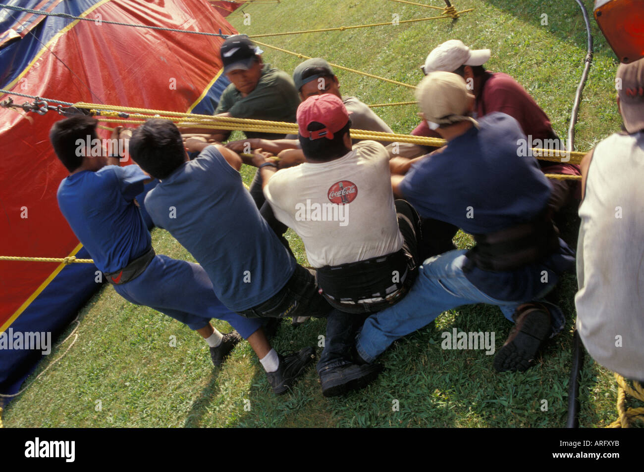 Kelly Miller Circus USA America American roustabouts adjust big top ...