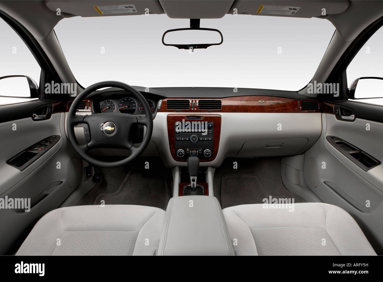 Chevrolet impala dashboard hi-res stock photography and images - Alamy
