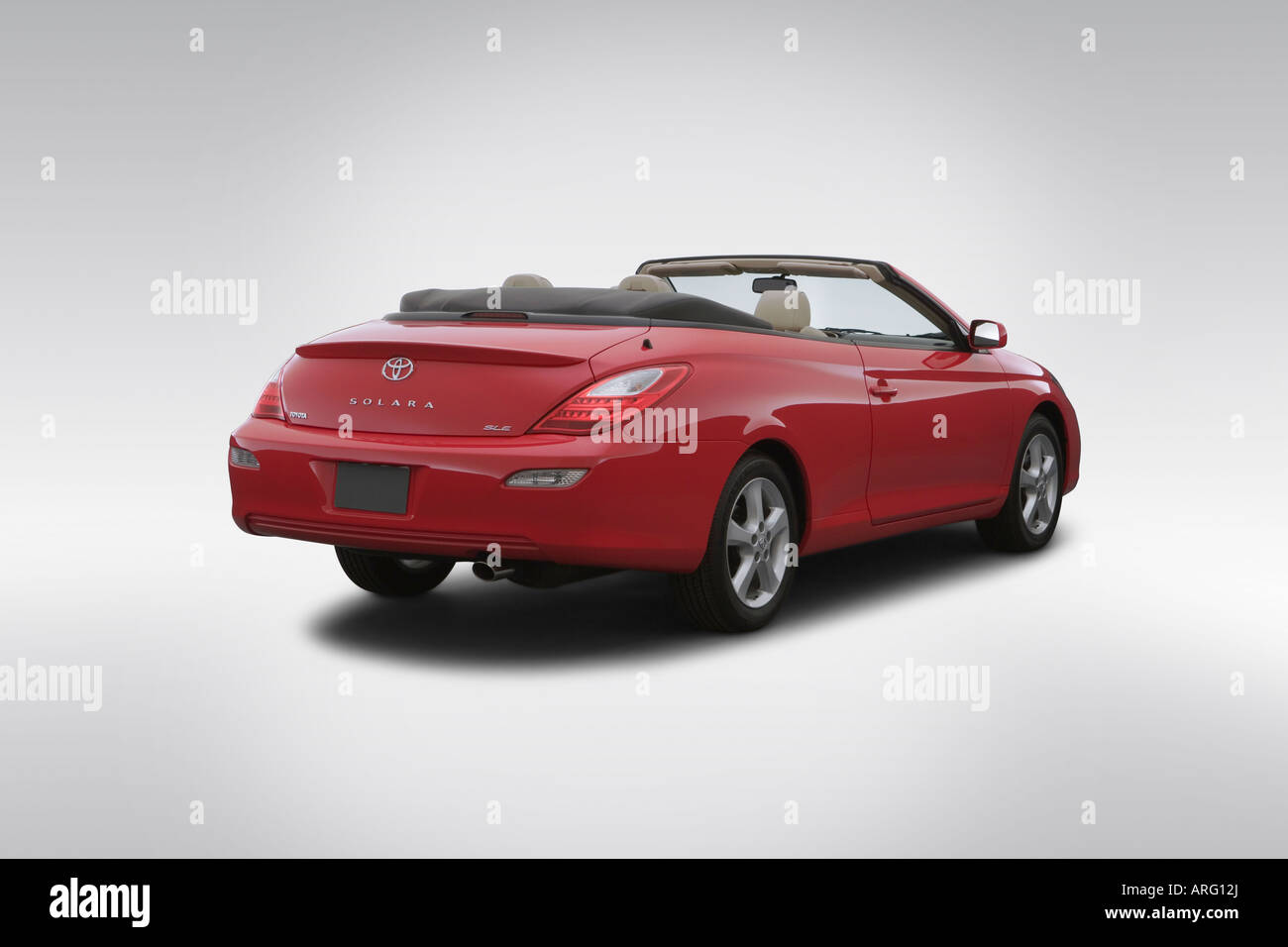 2007 Toyota Camry Solara SLE in Red - Rear angle view Stock Photo - Alamy