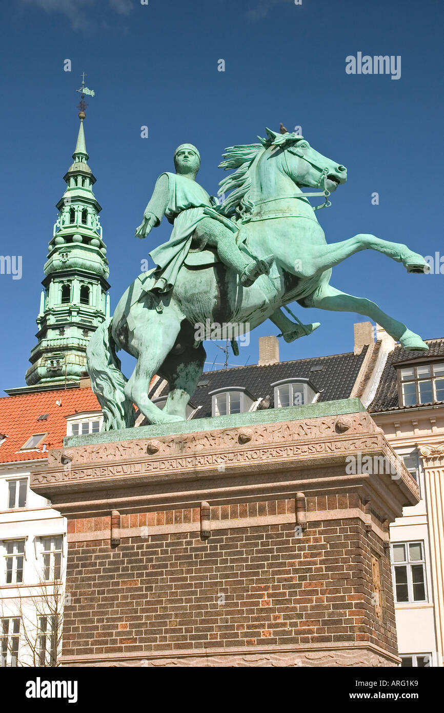 The monument of the warrior Bishop Absalon at Højbro Plads Copenhagen ...