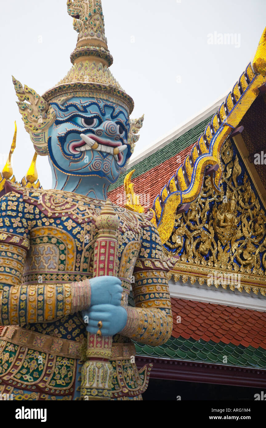 Statues grand palace in hi-res stock photography and images - Alamy