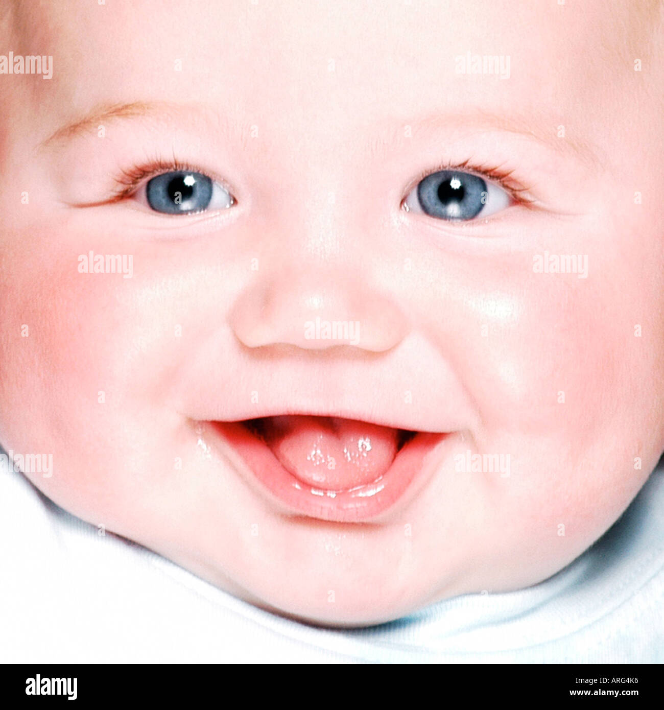 Babyfaced hi-res stock photography and images - Alamy