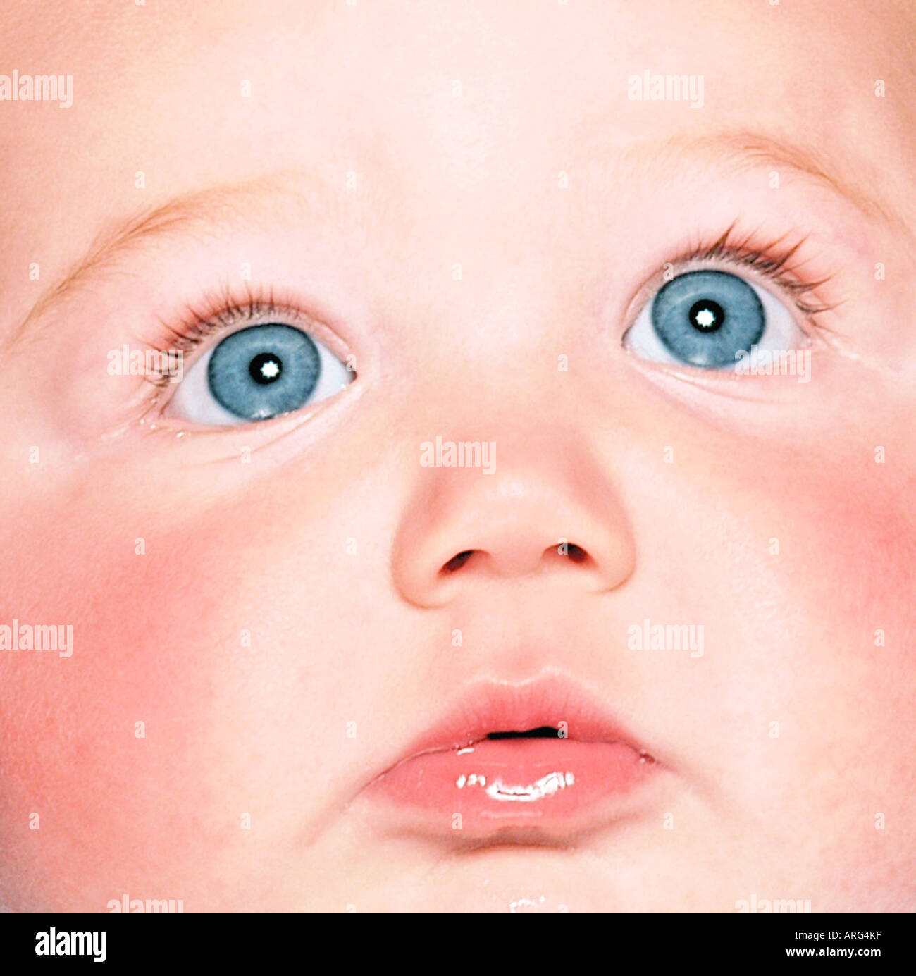 Babyfaced hi-res stock photography and images - Alamy