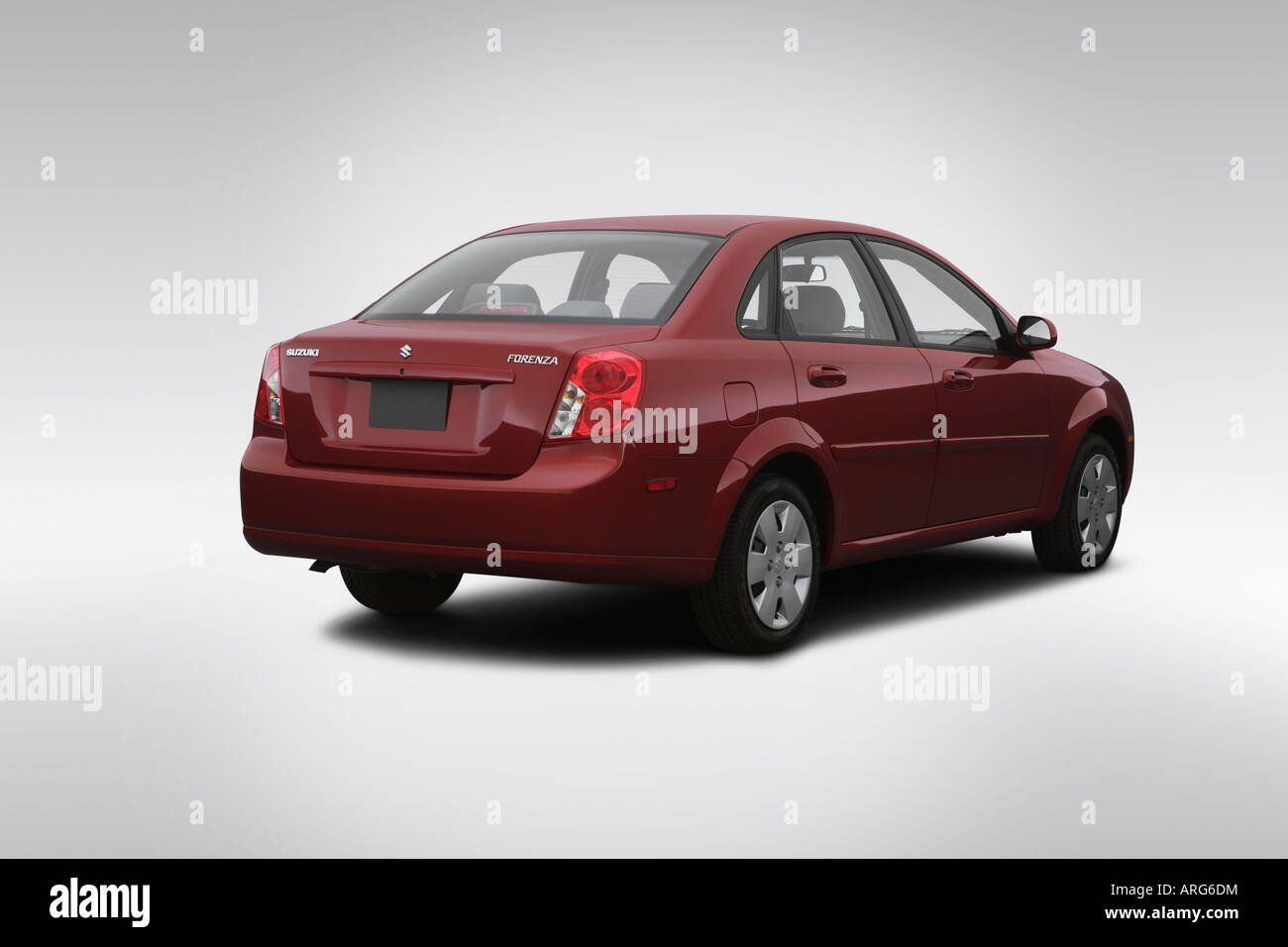 2007 suzuki forenza in red hi-res stock photography and images - Alamy
