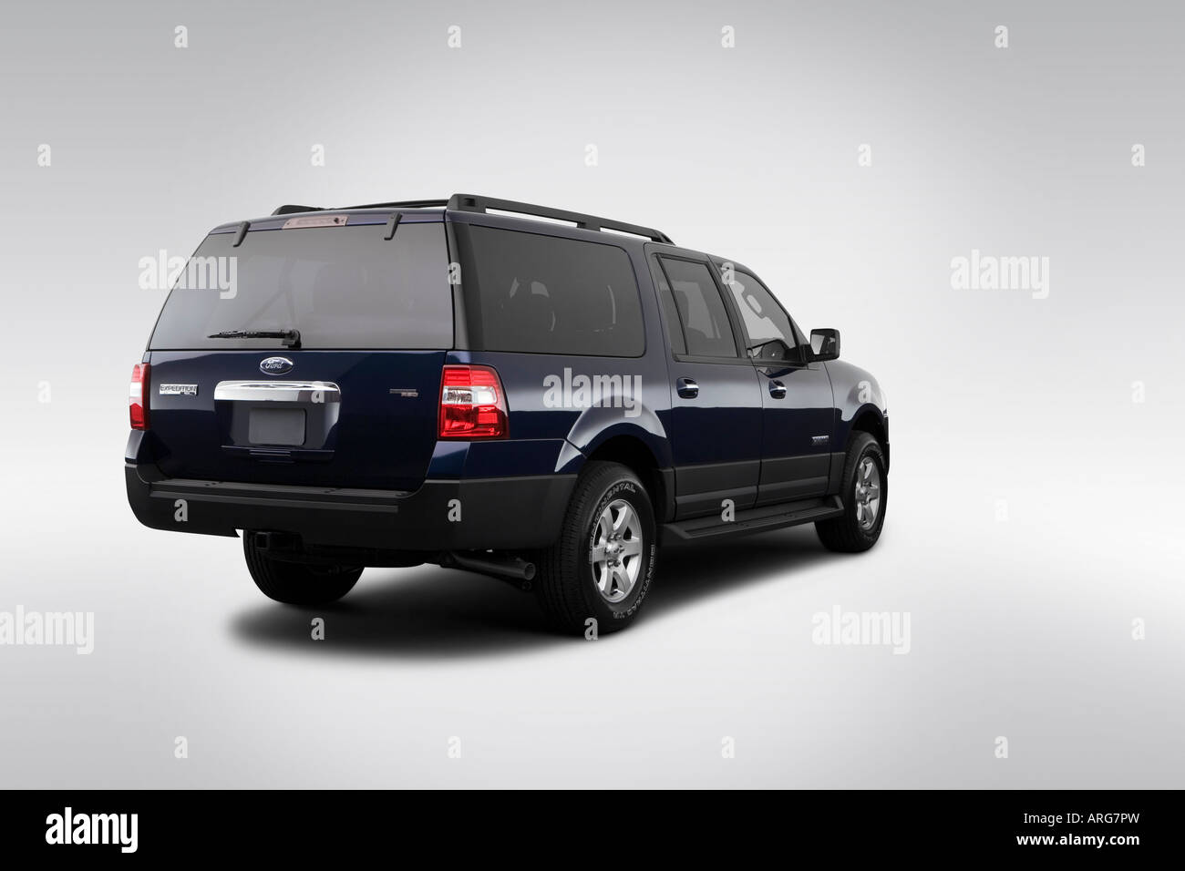 2007 ford expedition xlt in hi-res stock photography and images - Alamy