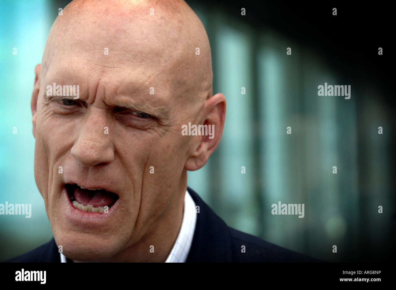 Minister for the Environment , Heritage and the Arts Peter Garrett ...