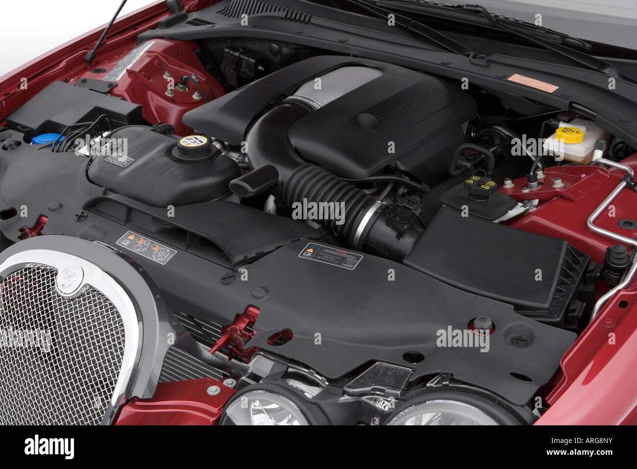 2007 Jaguar S-Type R in Red - Engine Stock Photo - Alamy
