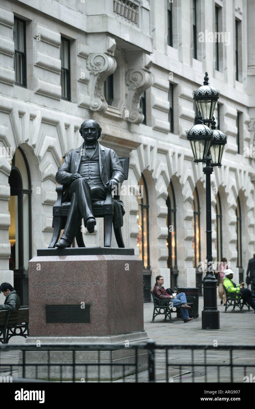 Statue by the Royal Exchange Stock Photo - Alamy
