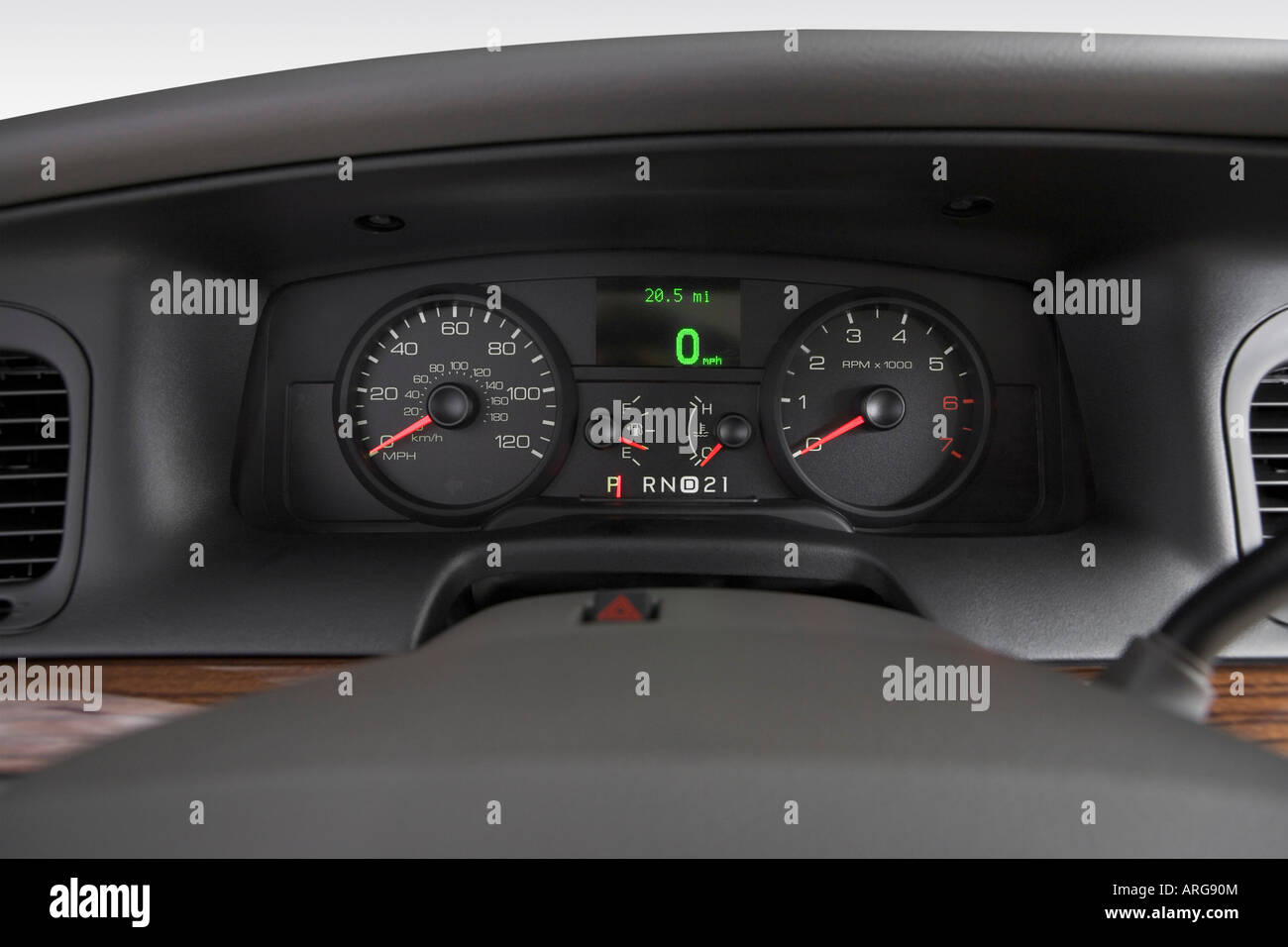 2007 Ford Crown Victoria LX in Silver - Speedometer/tachometer Stock ...