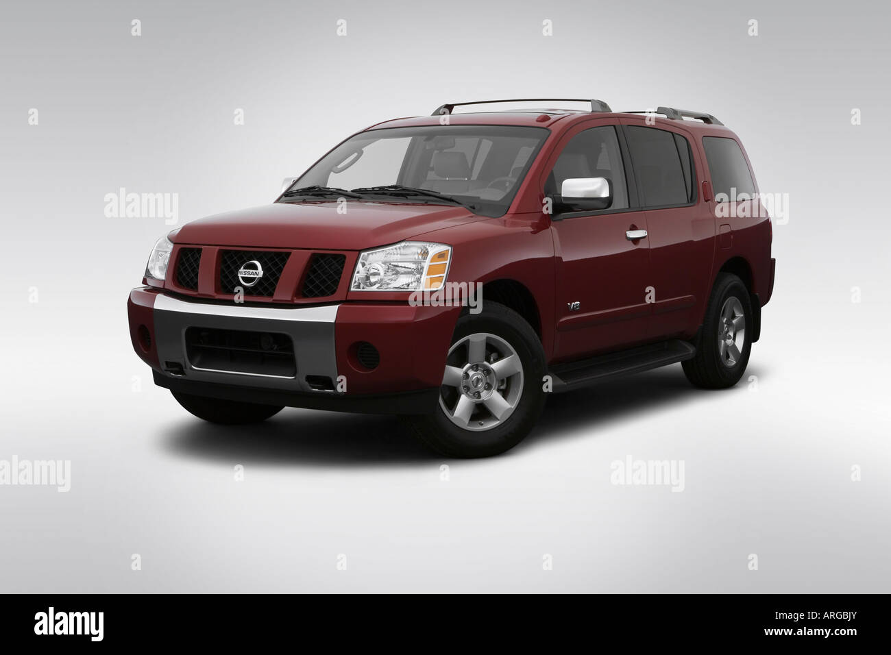 2007 Nissan Armada SE in Red - Front angle view Stock Photo - Alamy