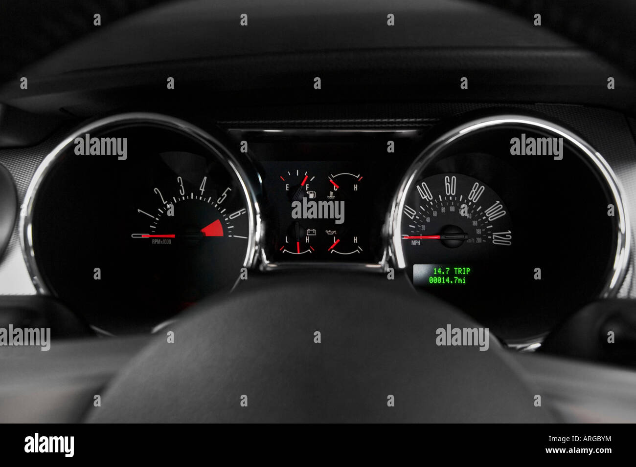 2007 Ford Mustang V6 Premium in Orange - Speedometer/tachometer Stock ...