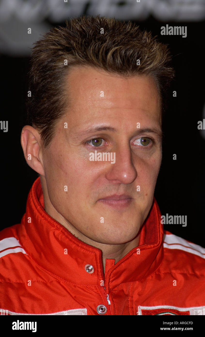 RACE OF CHAMPIONS STADE DE FRANCE PARIS DEC 4TH 2004 MICHAEL SCUMACHER ...