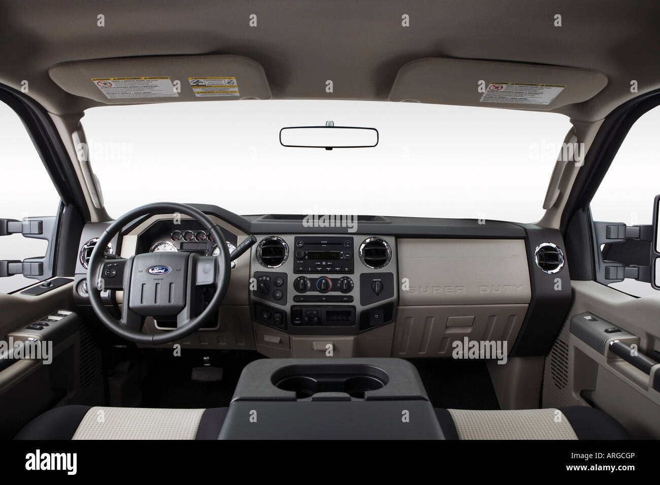 2008 Ford F-250 SD XLT in Blue - Dashboard, center console, gear ...