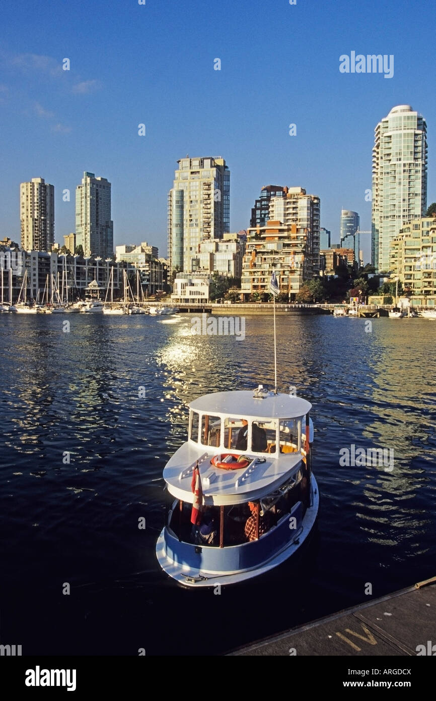 Canada waterfront harbourfront centre west pier hi-res stock ...