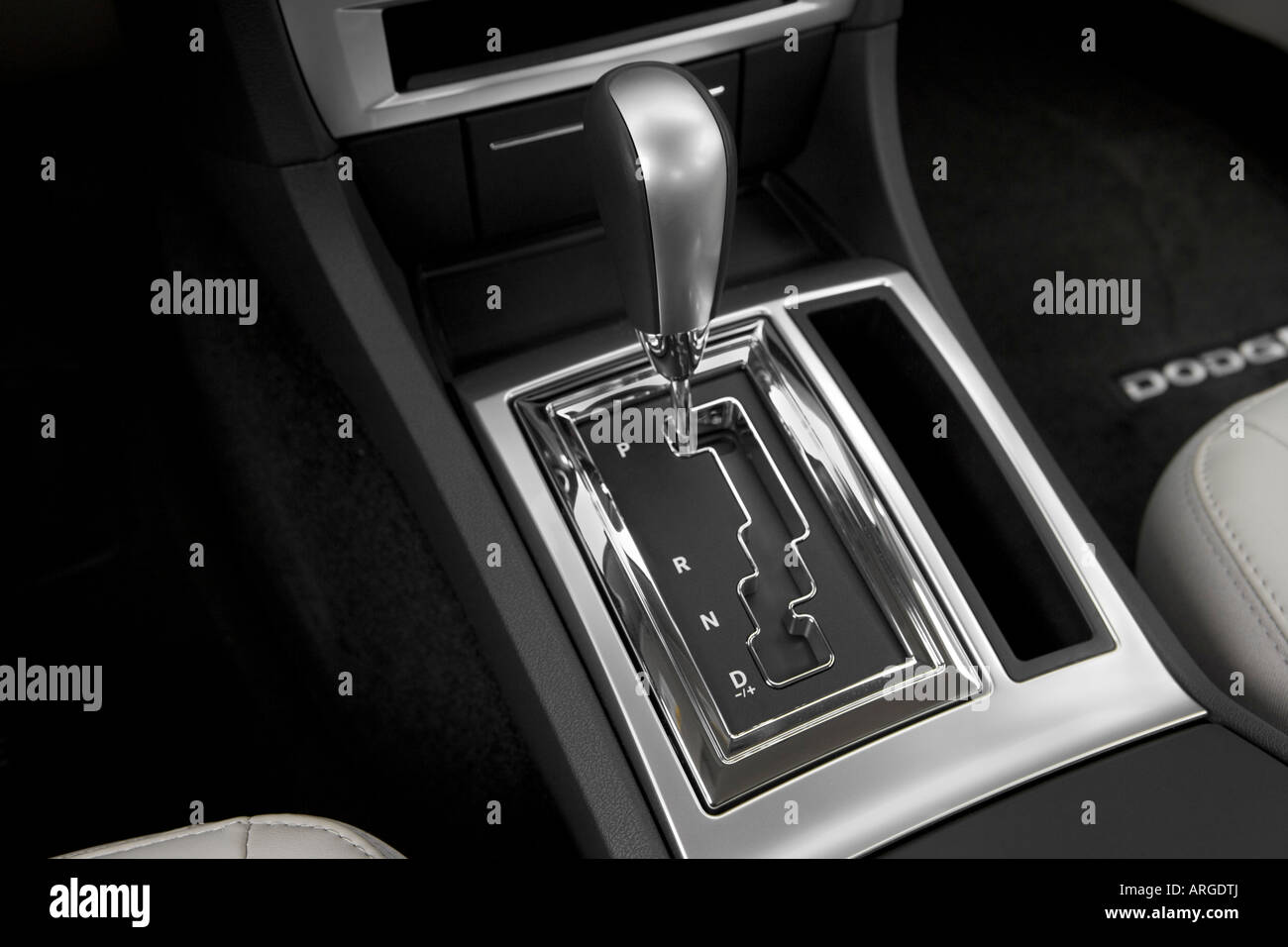 2007 Dodge Charger R/T in Red - Gear shifter/center console Stock Photo ...