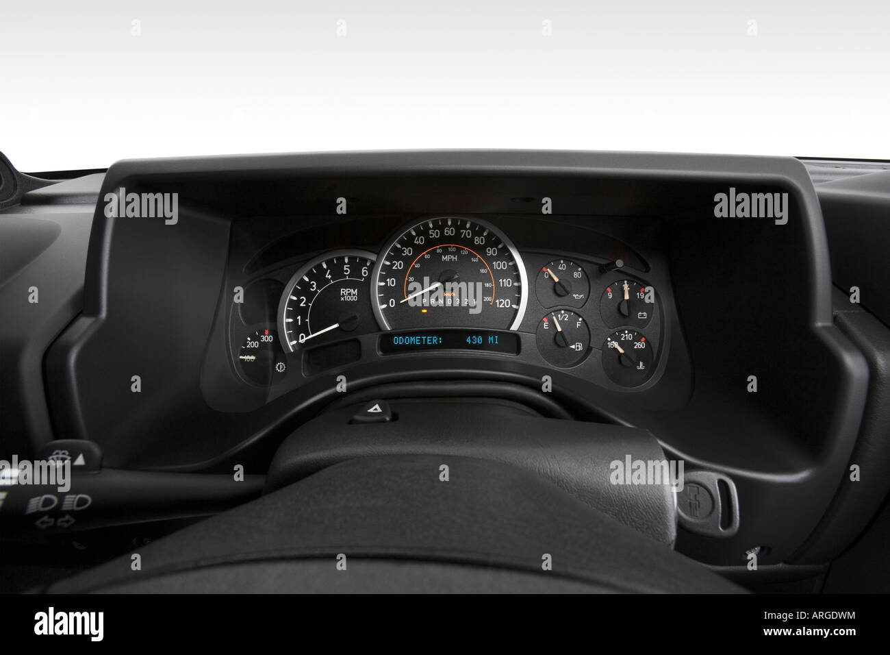 2007 Hummer H2 SUT in Black - Speedometer/tachometer Stock Photo - Alamy
