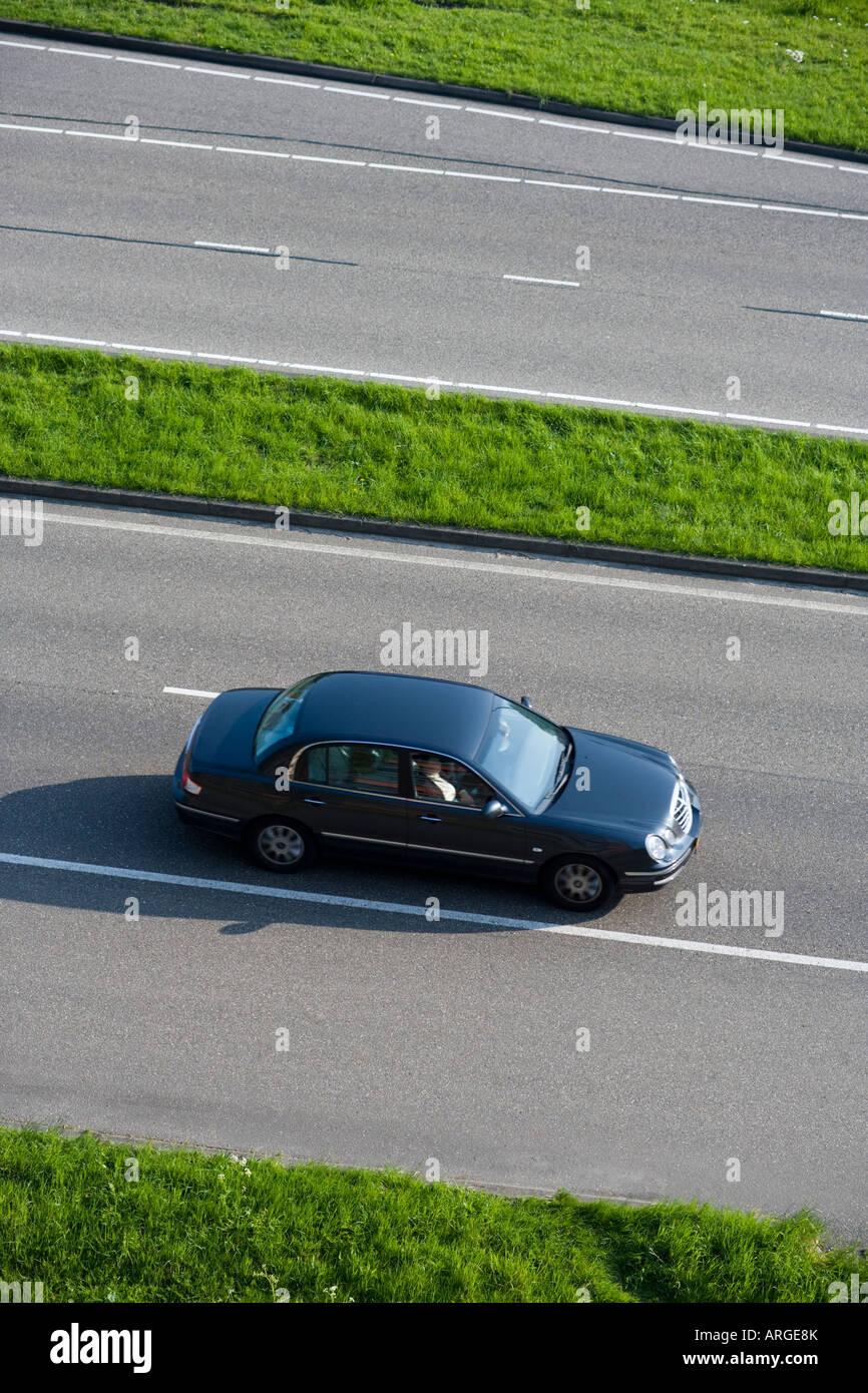 Median Of A Dual Carriageway High Resolution Stock Photography and ...