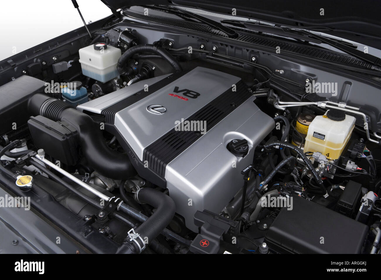 2007 lexus lx 470 in hi-res stock photography and images - Alamy