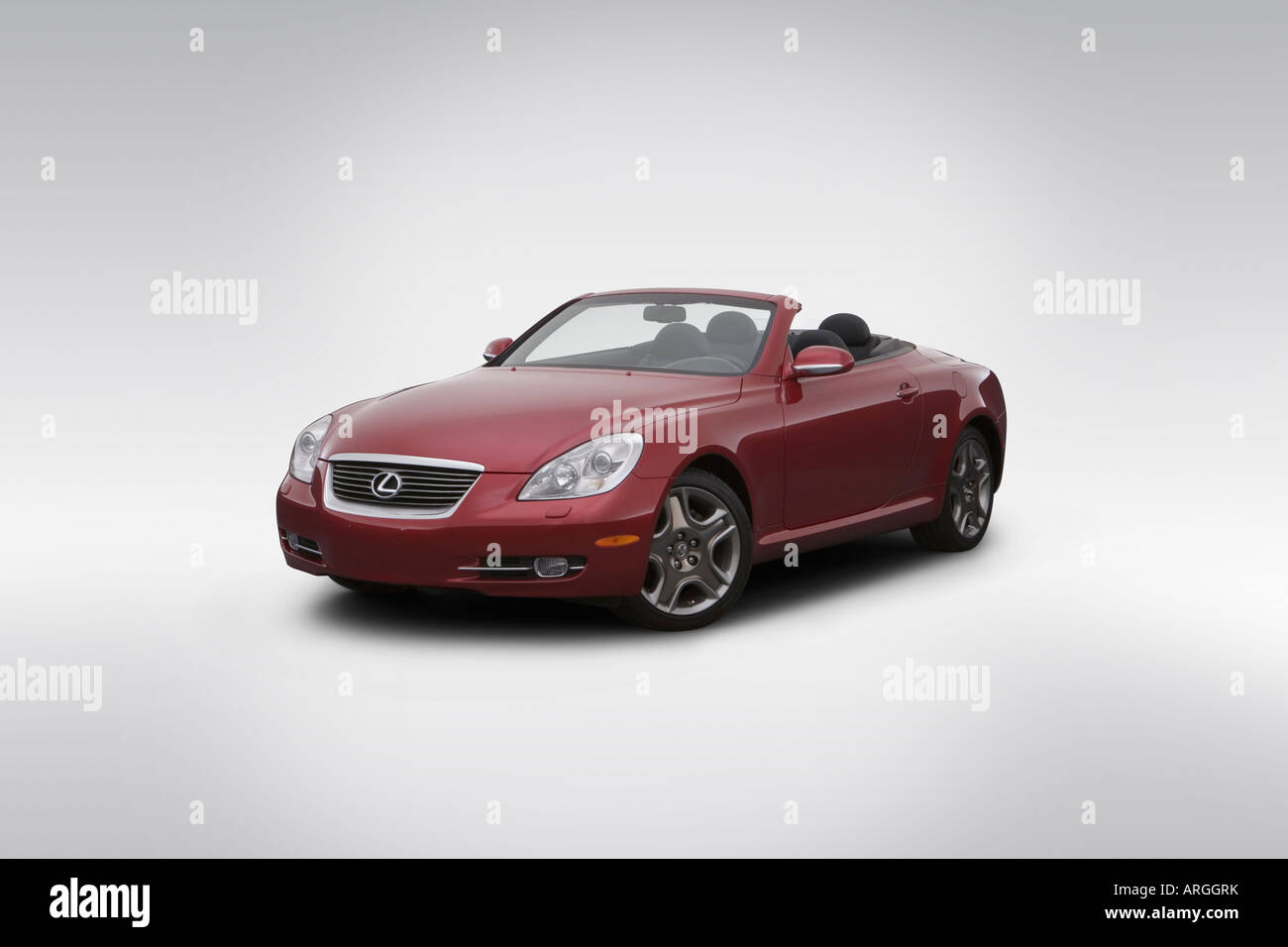 Lexus sc 430 hi-res stock photography and images - Alamy
