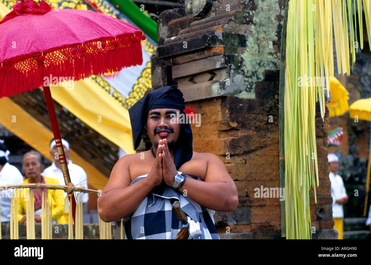 Balinese funeral procession, body Carried to the cremation, bamboo ...
