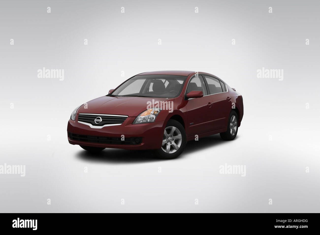 2007 Nissan Altima Hybrid in Orange - Front angle view Stock Photo - Alamy