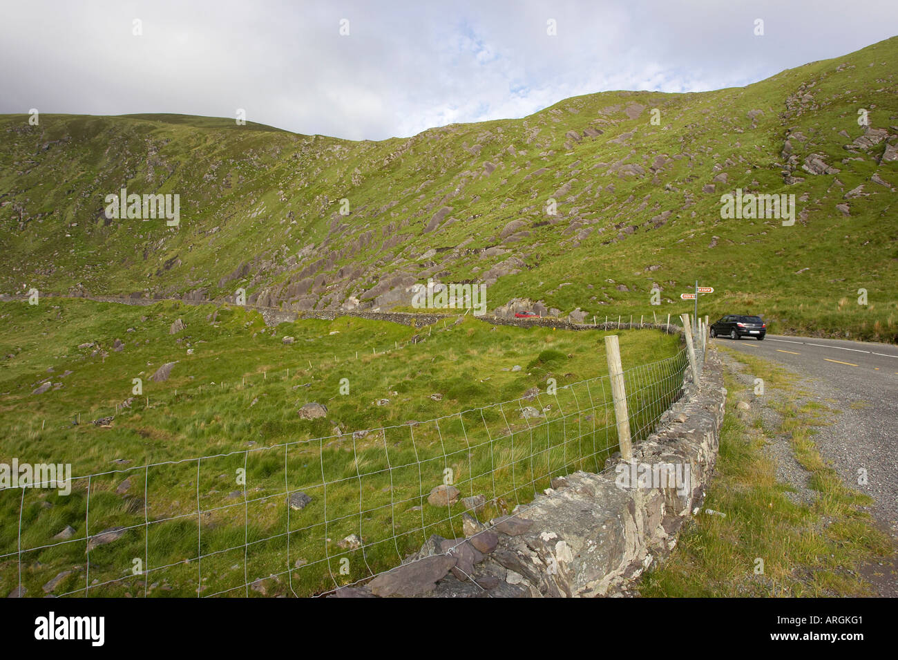 Driving narrow steep countryside road hi-res stock photography and ...