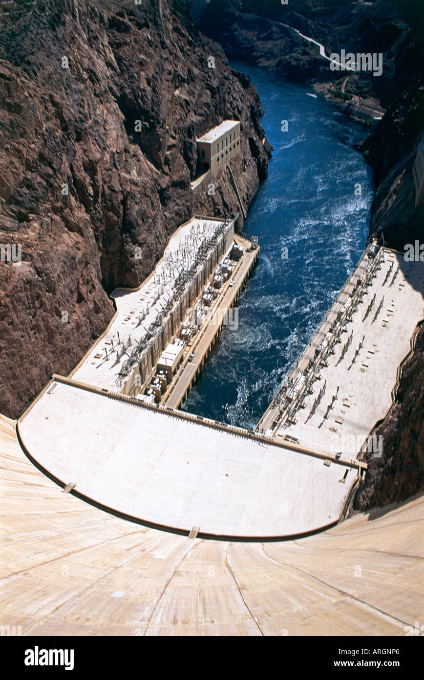 Viewed from above the complex concrete structure of the Hoover Dam ...